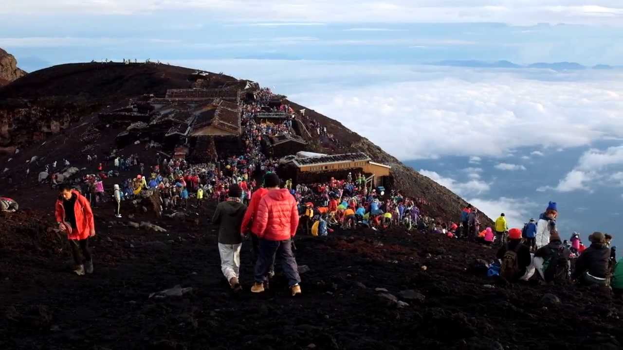 Mt. Fuji's Summit - YouTube