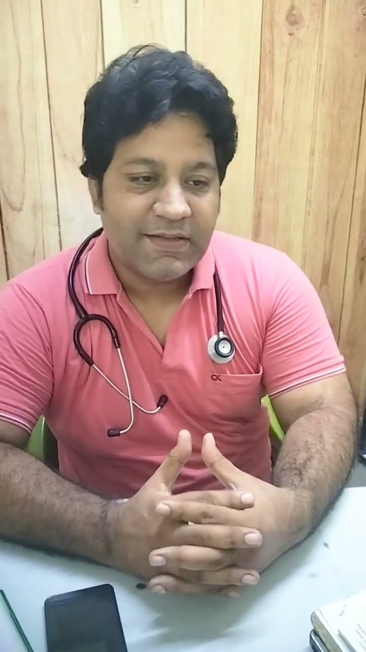 रुड़की के विख्यात आयुर्वेदिक चिकित्सक डॉ देवेश शर्मा ने डेंगू के बचाव ...