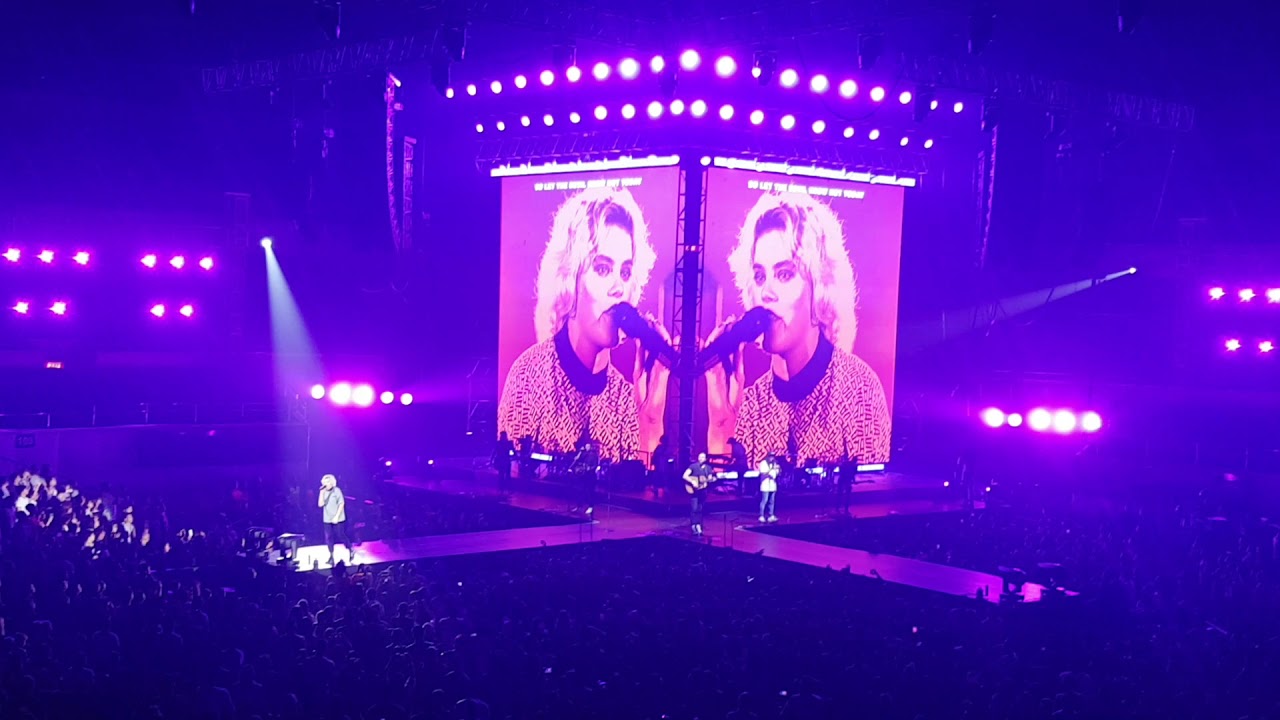 Not Today - Hillsong United Live in Manila 2018 - YouTube