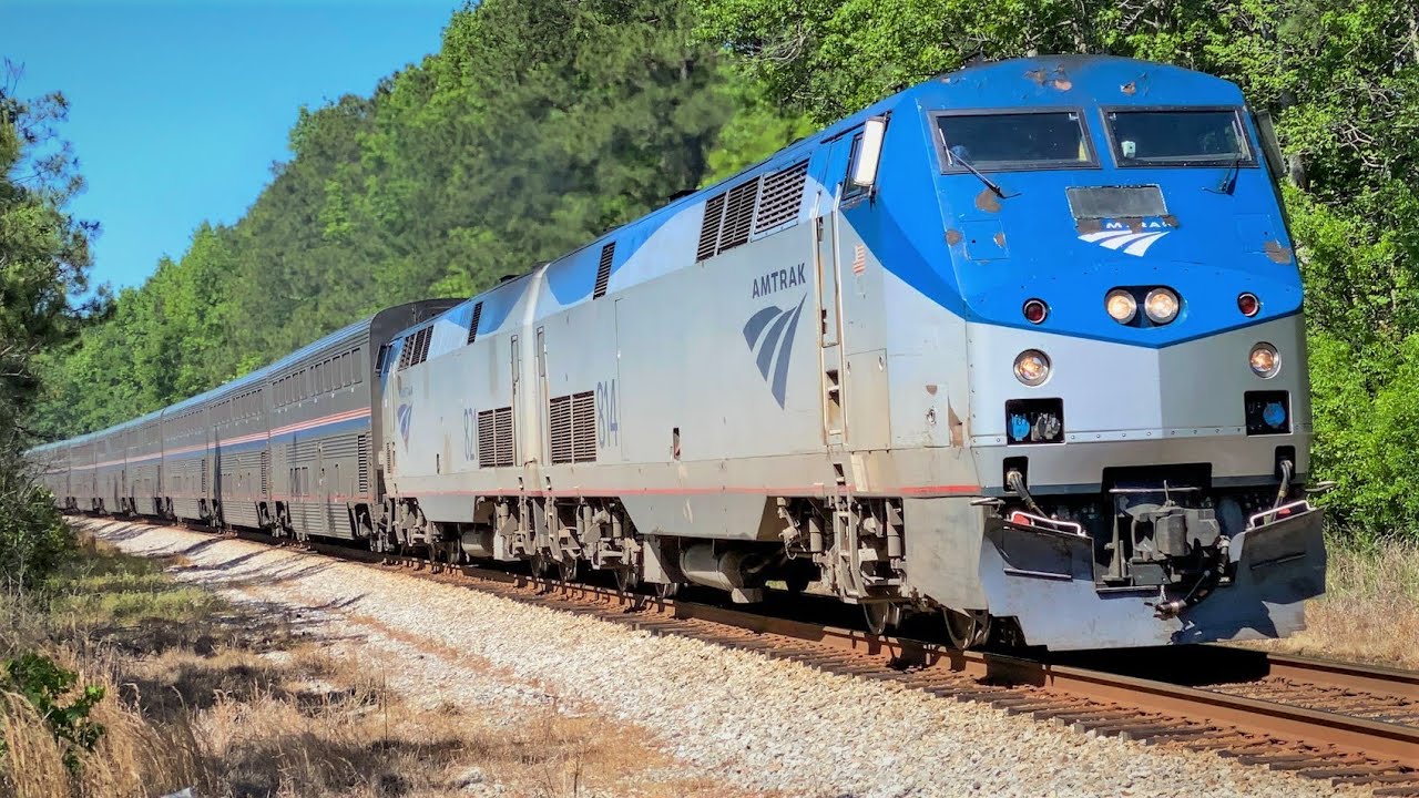 6 Hour Late Amtrak 52 - YouTube