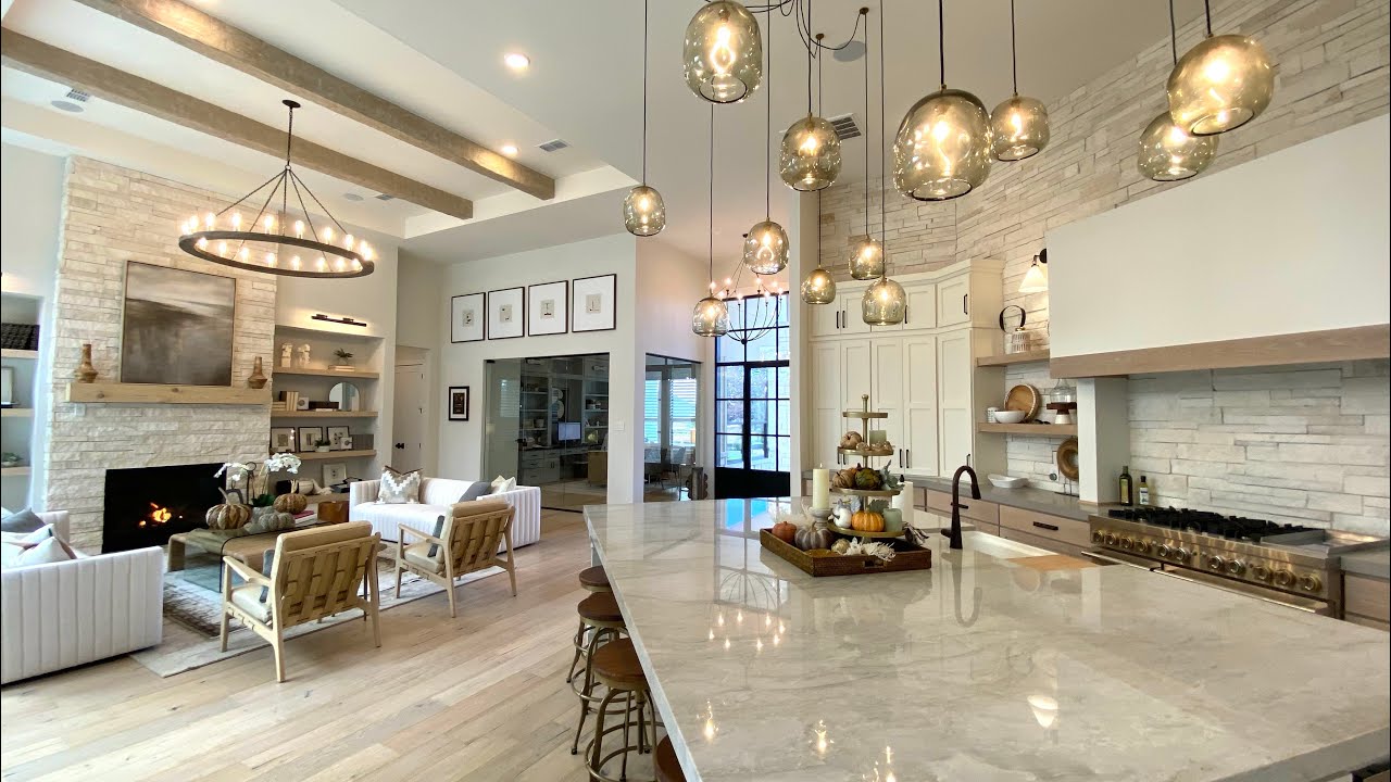 Touring a Gorgeous Custom Luxury House | Home Tour in Texas | New House Tour - YouTube