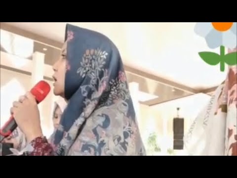 Video Pendek Candid Kamera, Umike Aznovara Lagi Semaan Alqur’an. - YouTube