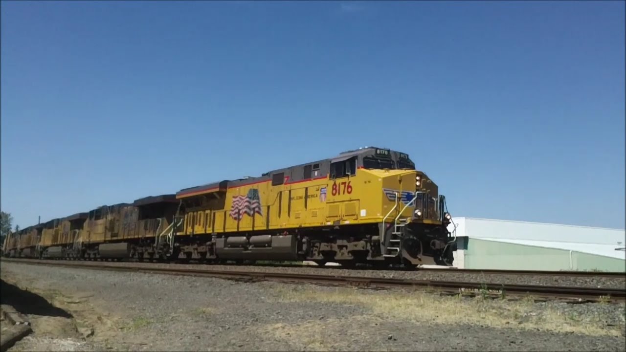 UP 8176 Leads a Mixed-Freight Train Through Troutdale, OR (HD) - YouTube