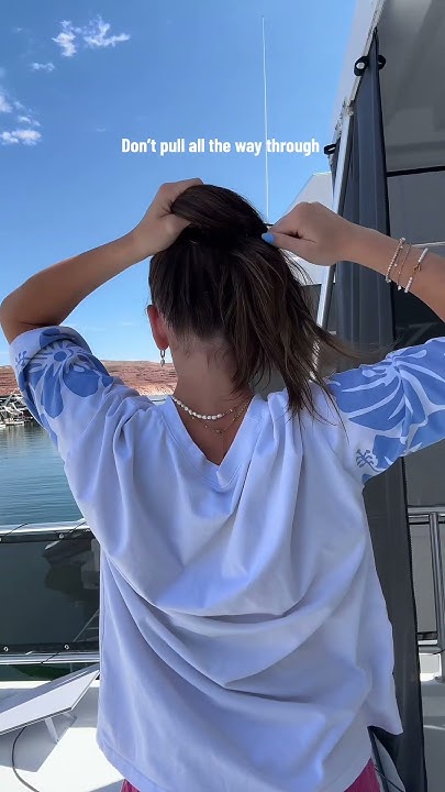 My Messy Bun I Always Do And You Guys Love This Is How I Do It Messybun Hairtutorial Youtube