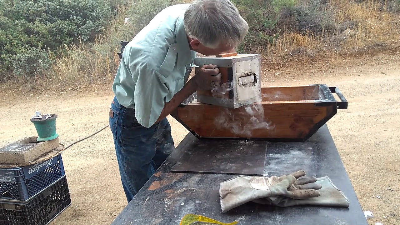 HOW TO MAKE PETRO BOND SAND OIL METALS PART #2 CASTING METALS AT HOME ...