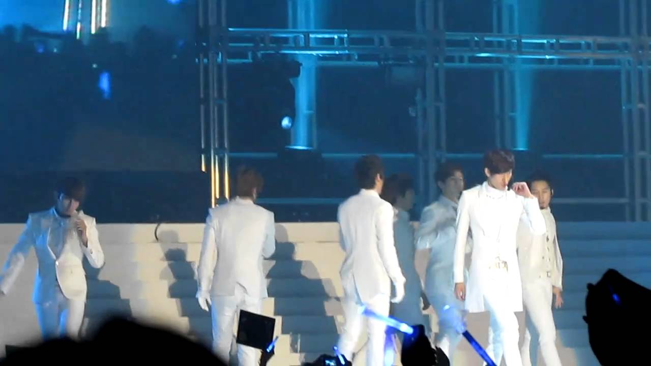 SJM-太完美(Hong Kong Asian-Pop Music Festival 2011) - YouTube