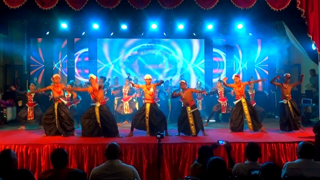 නෛඅඩි වන්නම / Naiadi Wannama Nirmana Sri Lankan Traditional Dance - YouTube