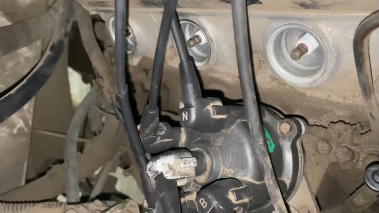 How to Service & Cleaning Car Distributor Cap? #distributorcap # ...
