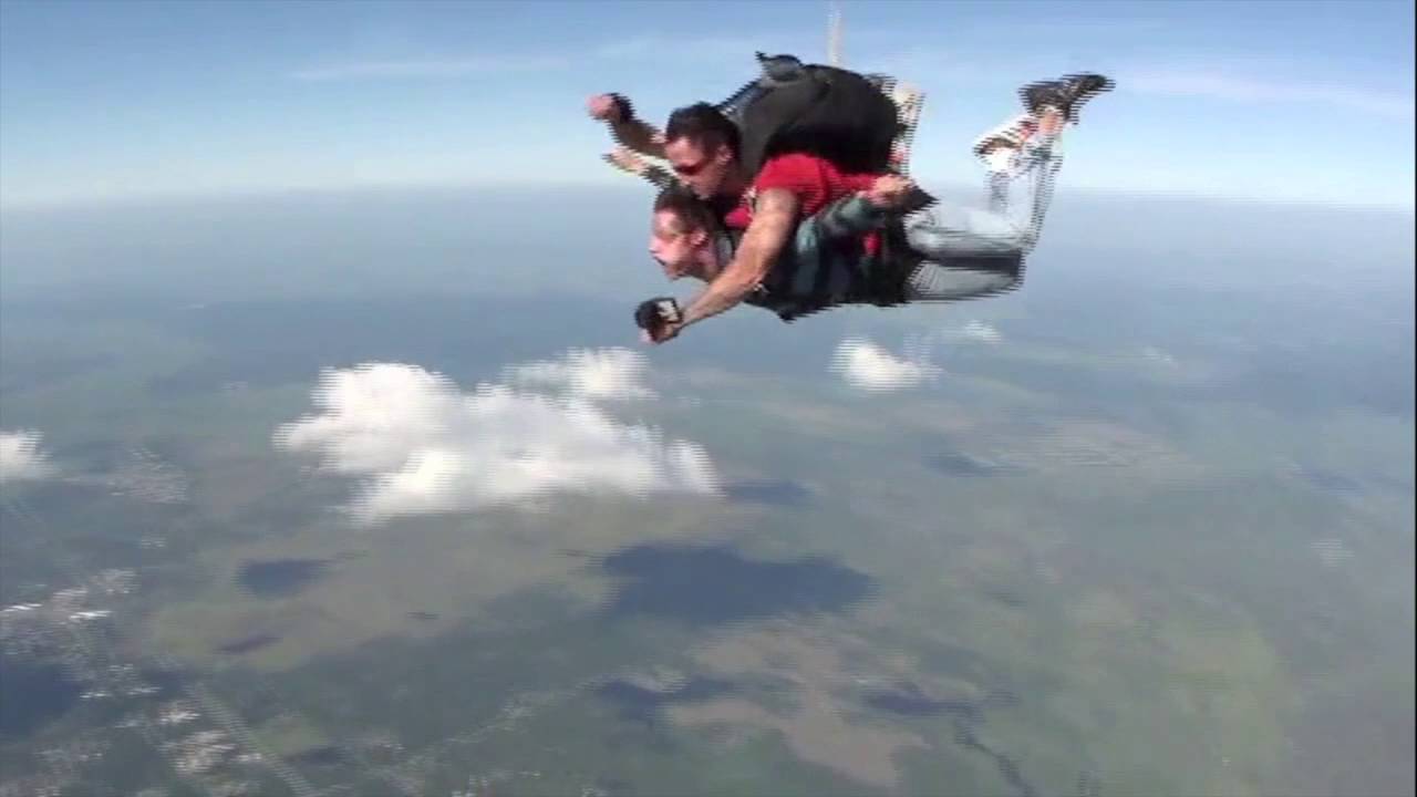 Skydiving Testimony Happy Jesus Ministries - YouTube