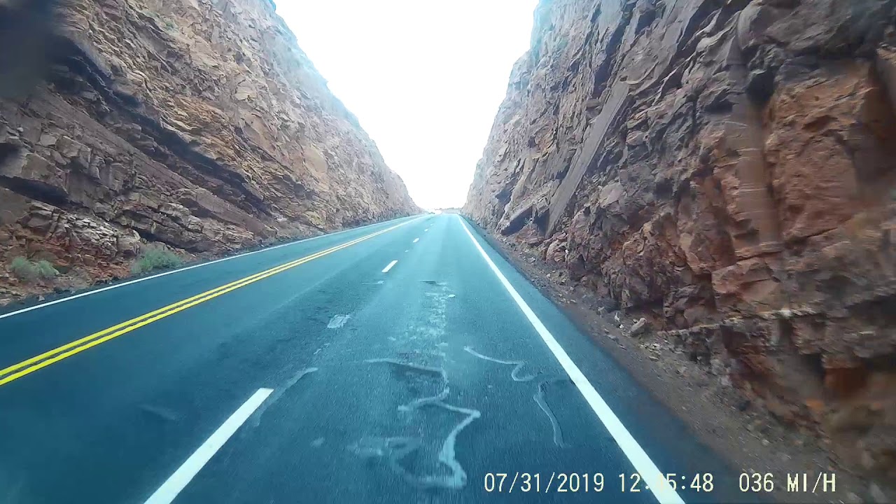 RV Traveling Route 89 in Utah - YouTube