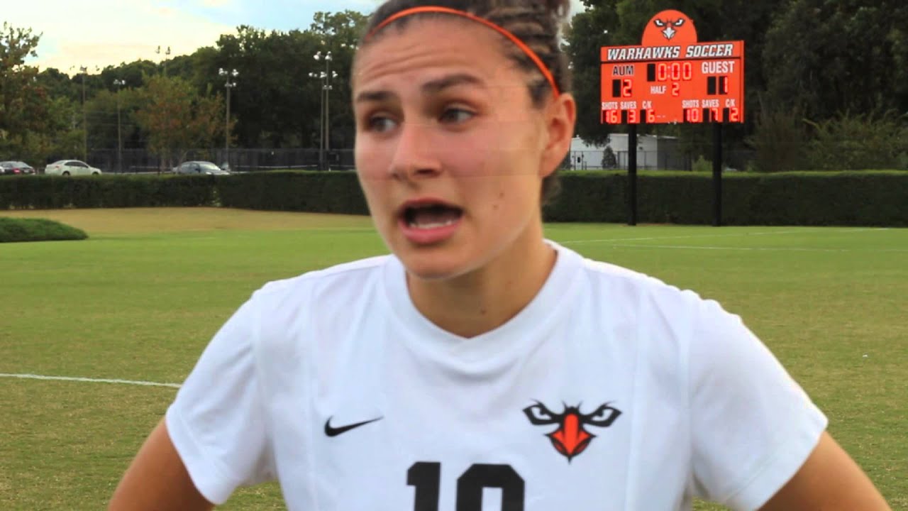 AUM Women's Soccer vs BSC - YouTube