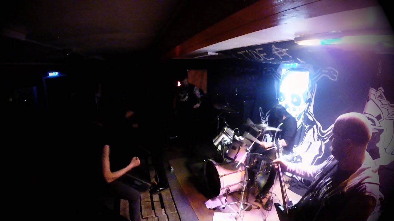 Utanförskapet live at UFFA, Trondheim 30.01.2015 - YouTube