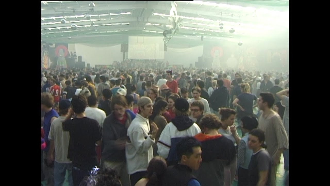 Melbourne Raves- 96-99. - YouTube