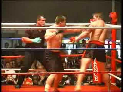 Donavin Hawkey vs Shaun Craig - YouTube