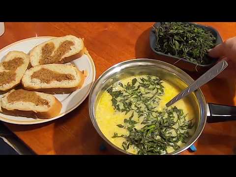 ДАРЫ ЛЕСА ВКУСНЫЕ И ПОЛЕЗНЫЕ.Трава сныть съедобная из наших лесов.Теперь дома всегда есть зелень.