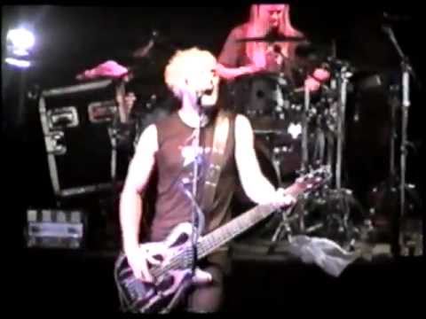 Skillet - Alien Youth - YouTube