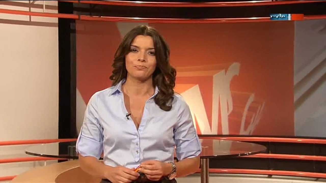 Ana Plasencia MDR Umschau 11.1.2011 - YouTube