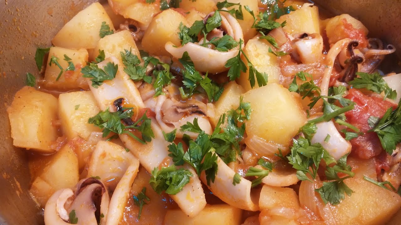 Receita de lulas estufadas com batatas by necasdevaladares - YouTube