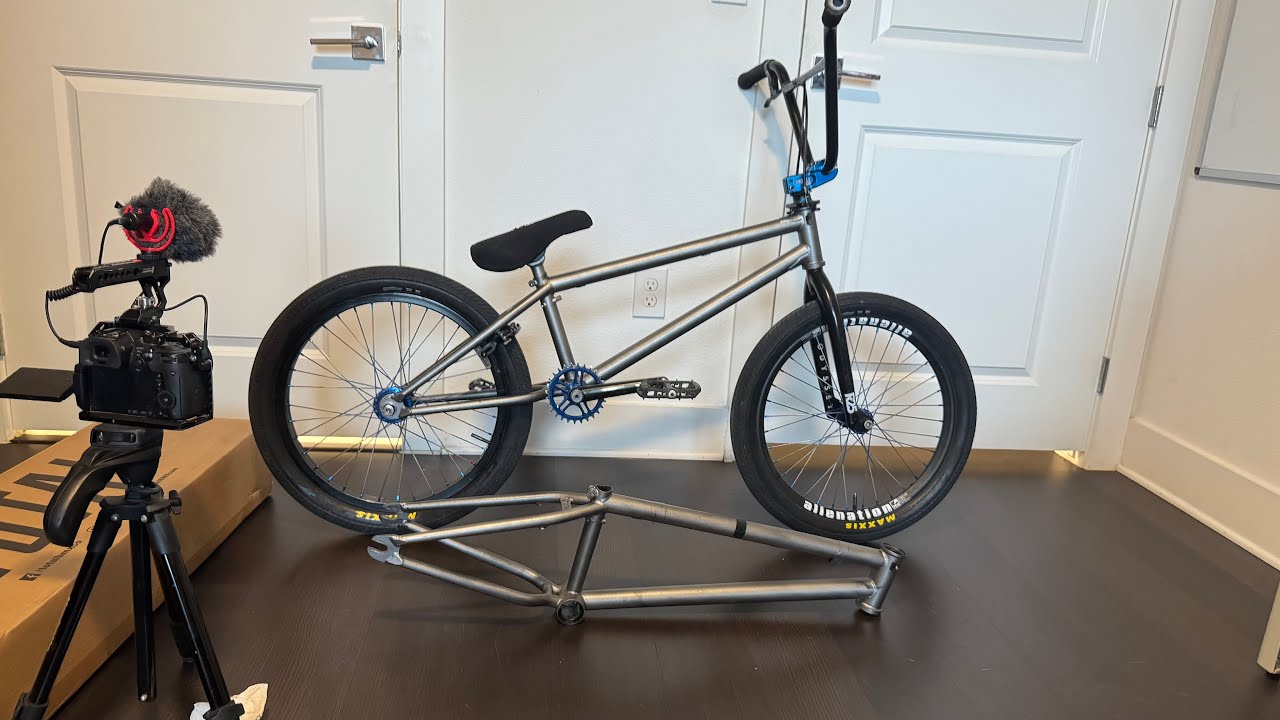 BUILDING A NEW BIKE (behind the scenes) - YouTube
