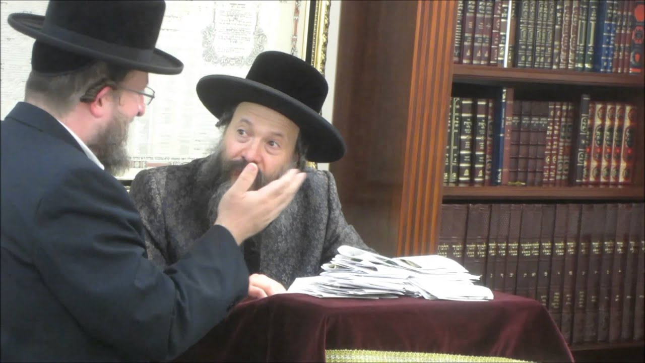 Bobov-45 Rabbi On A Trip To Poland Part-1 - YouTube