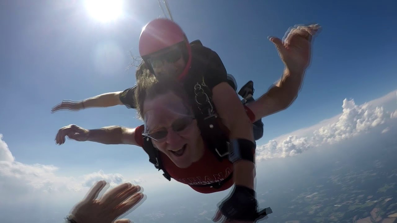 Steve W Triangle Skydiving Center video - YouTube
