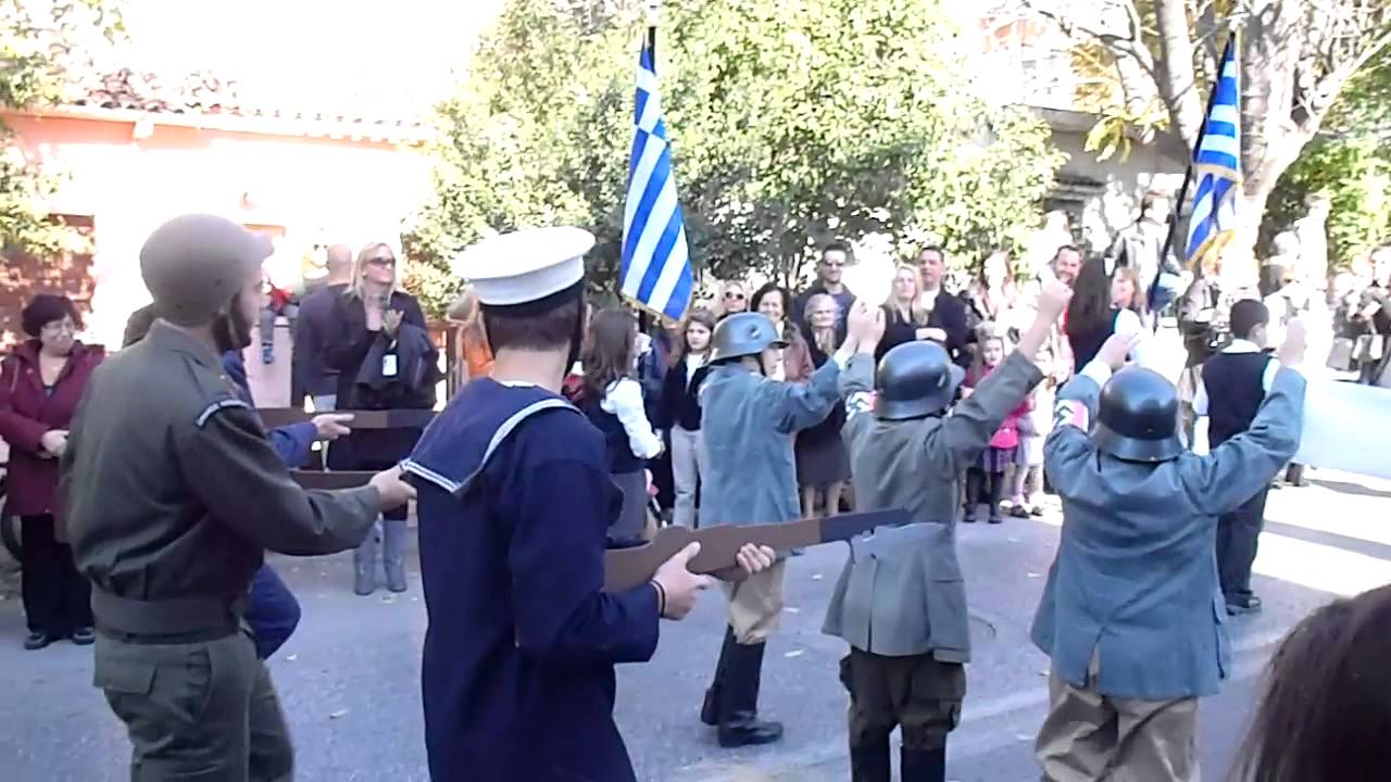 ΠΑΡΕΛΑΣΗ ΓΙΑ ΓΕΛΙΑ ΚΑΙ ΓΙΑ ΚΛΑΜΑΤΑ - YouTube