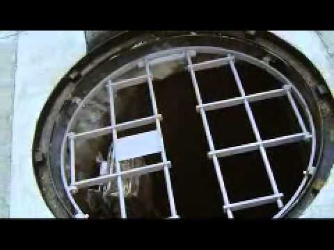 'us' - Utility Services Easy Lift Lid & Safety Grate.wmv - YouTube