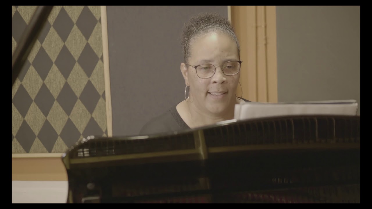 Gloria Addison - Precious Lord - YouTube