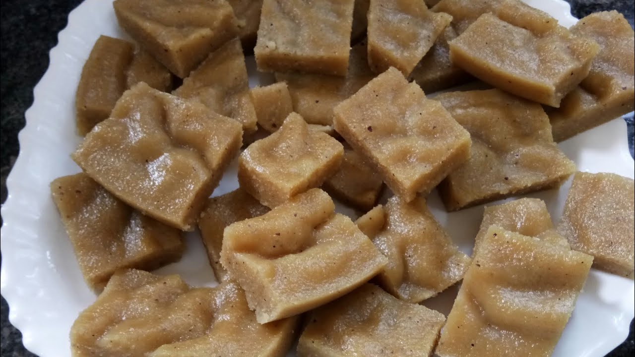 ತುಂಬಾ ರುಚಿಯಾದ ಸೋರೆ ಕಾಯಿ ಸ್ವೀಟ್ -tasty Bottle gourd sweet - YouTube