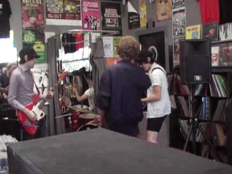 Royal Headache live @ Repressed Records 1 - YouTube