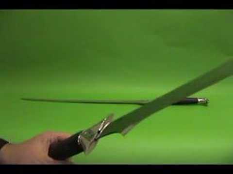 FORGOTTEN REALMS TWINKLE & ICINDEATH SWORDS OF DRIZZT - YouTube