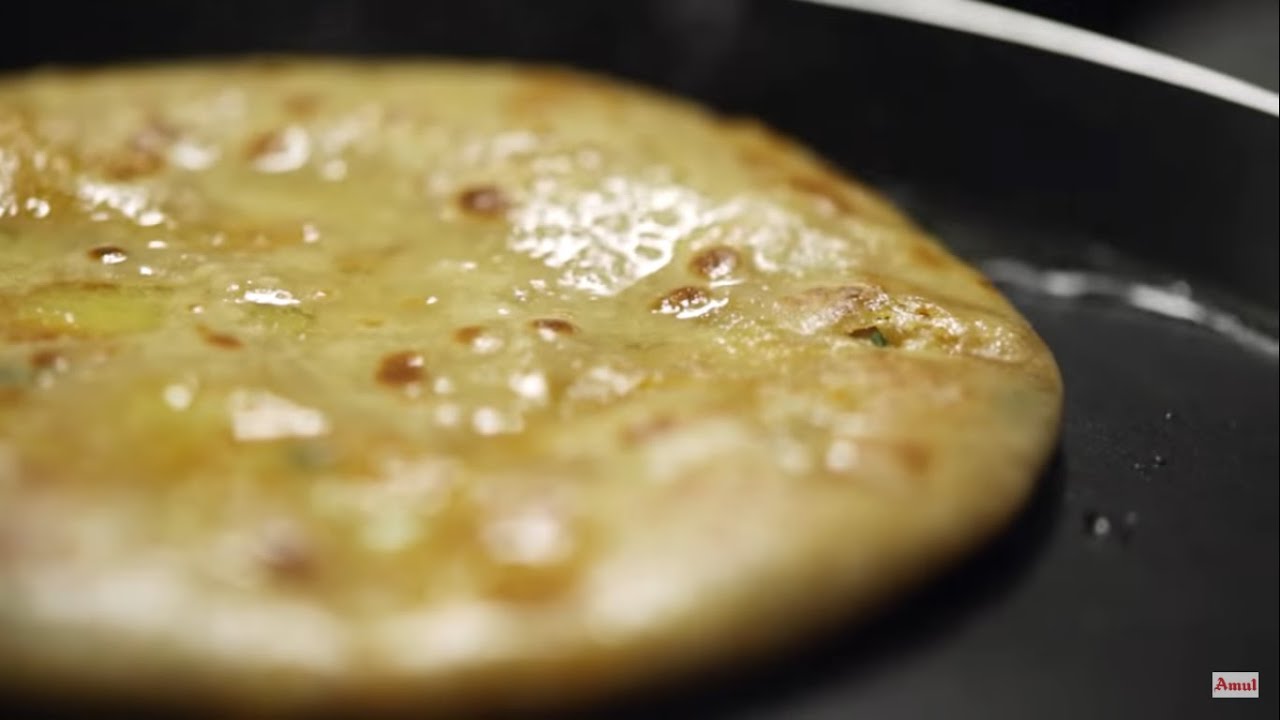 Aloo Paratha Recipe | आलू पराठा रेसिपी | Amul Recipes - YouTube