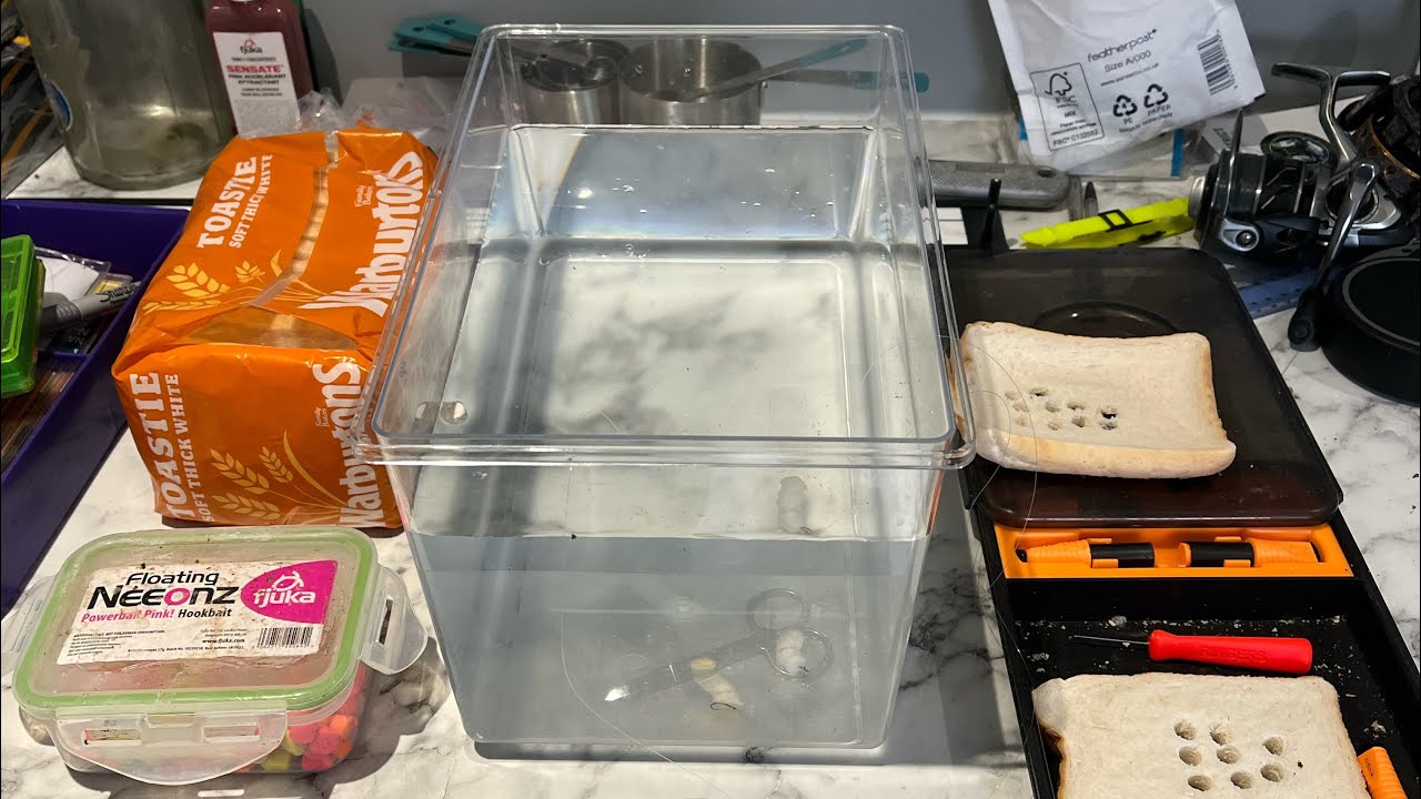 How I put bread on the hook for commercials. - YouTube