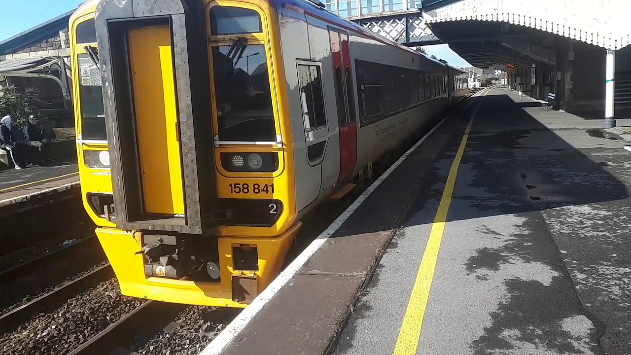 Epic tones and trains at Llanelli station on the 29.02.19 - YouTube