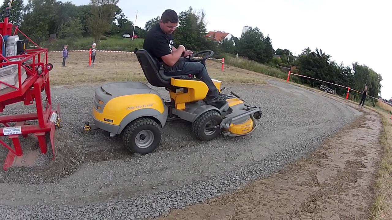 Havetraktortræk Østerlars 2012 Stiga 4wd - YouTube