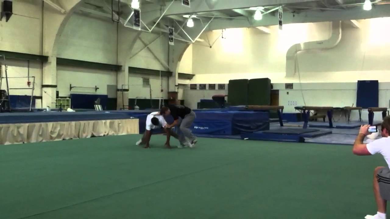 Curran Jacobs vs. Delvon Roe - YouTube