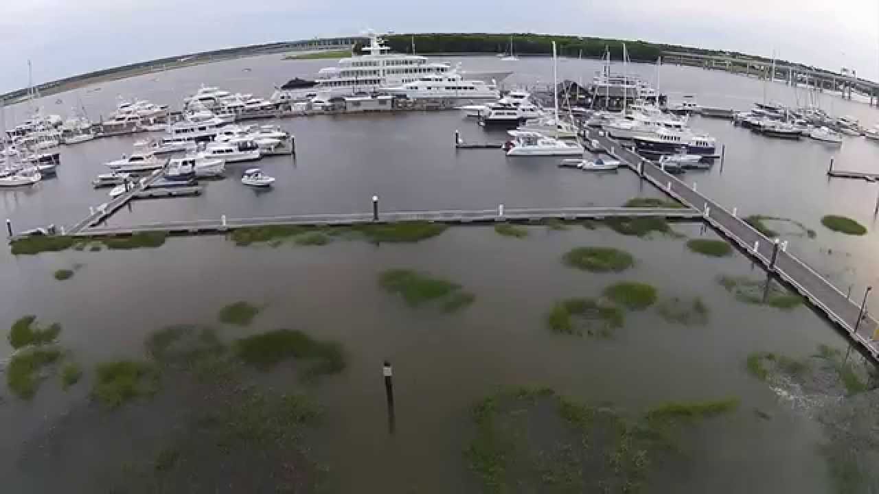 Mark Cuban's Yacht at Charleston City Marina - YouTube