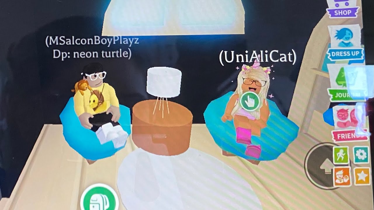 AliCat and Salcy stay at an Airbnb Roblox Adopt Me Roleplay #adoptme # ...