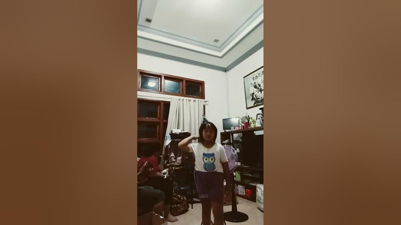 pim pam pom - YouTube