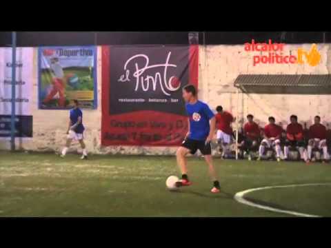 Rivales en el juego "Archie" Flores y "el negro" Sandoval - YouTube