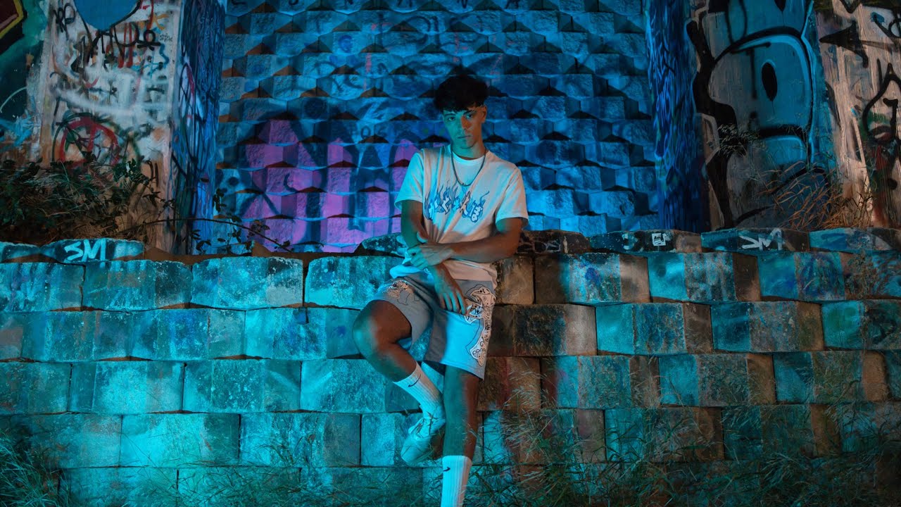 Naviel, Gone Beats - Karma (Official Video) | Cerca de la Frontera ...