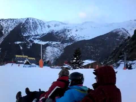 Bum boarding - YouTube