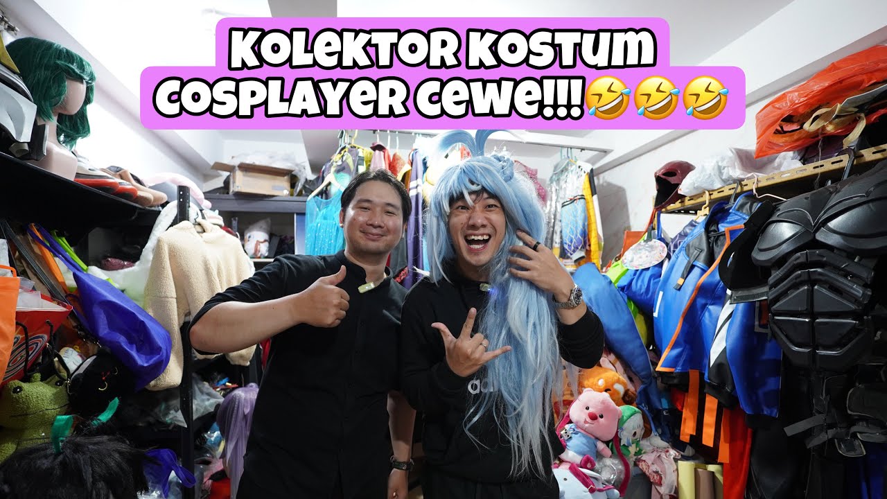 KOLEKTOR MALANG INI PUNYA BANYAK KOSTUM COSPLAY CEWE!!! UNTUK APA YAH ...