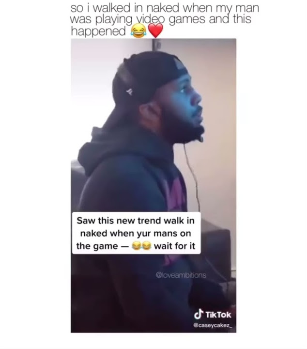 🔥girlfriend Walking Naked When Her Man In On Videogame💦 Youtube