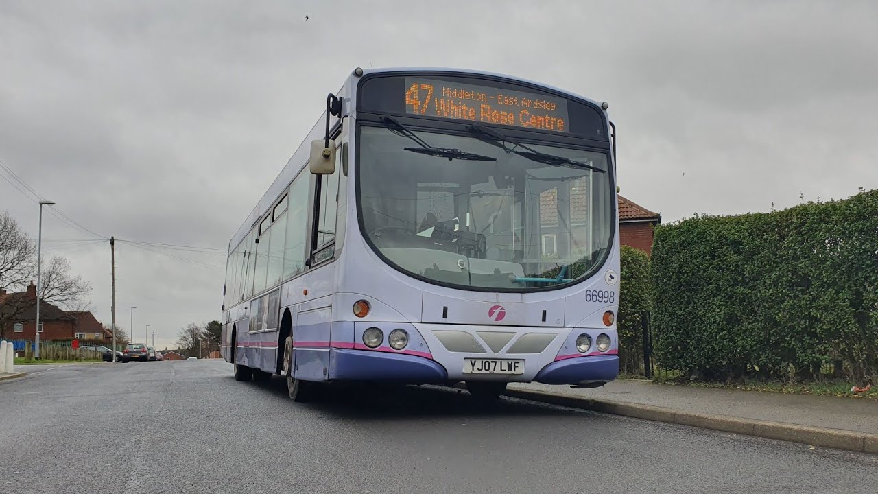 🔳🔳Walkaround First Leeds 66998 - YouTube