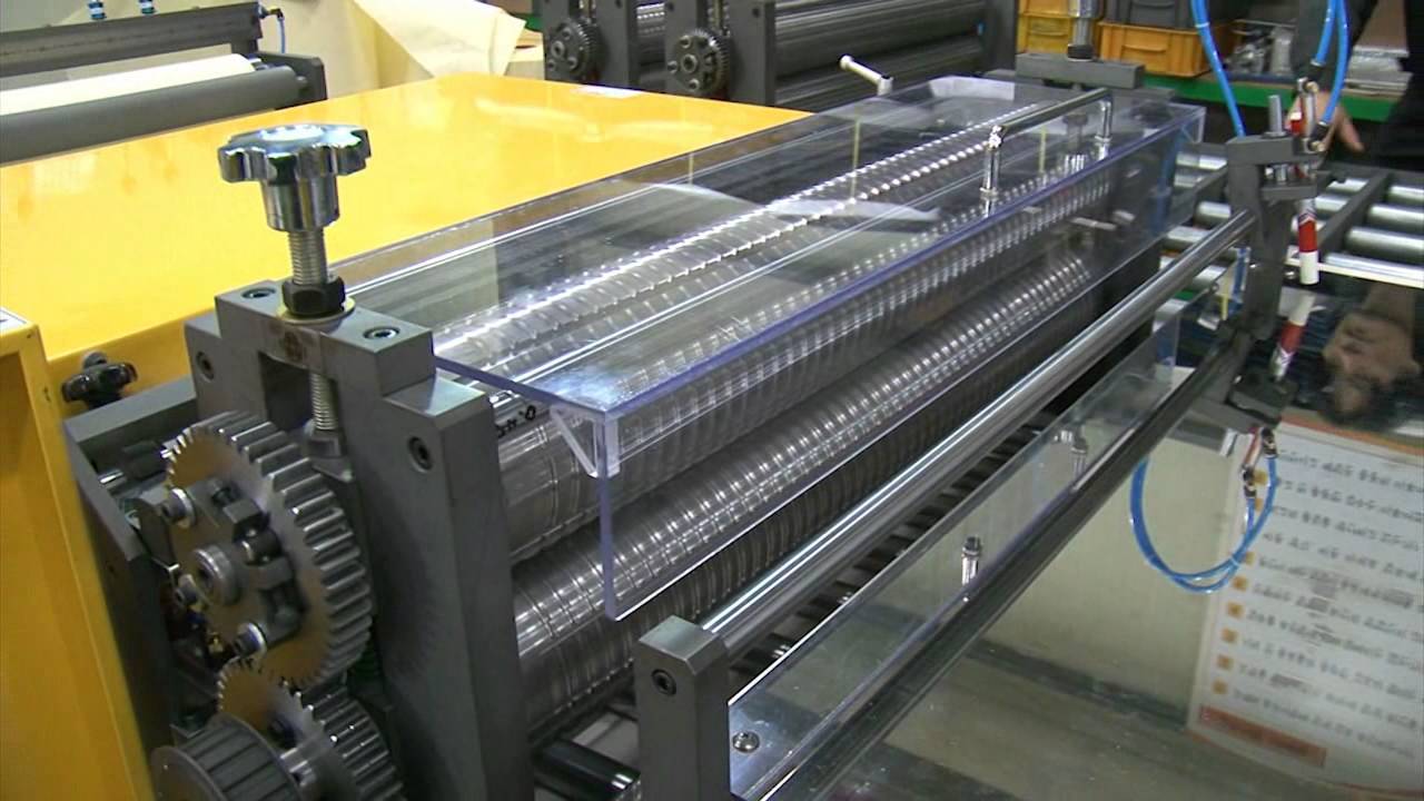 Rotary Pleating Machine DBWR W800HS (High Speed Type) - YouTube