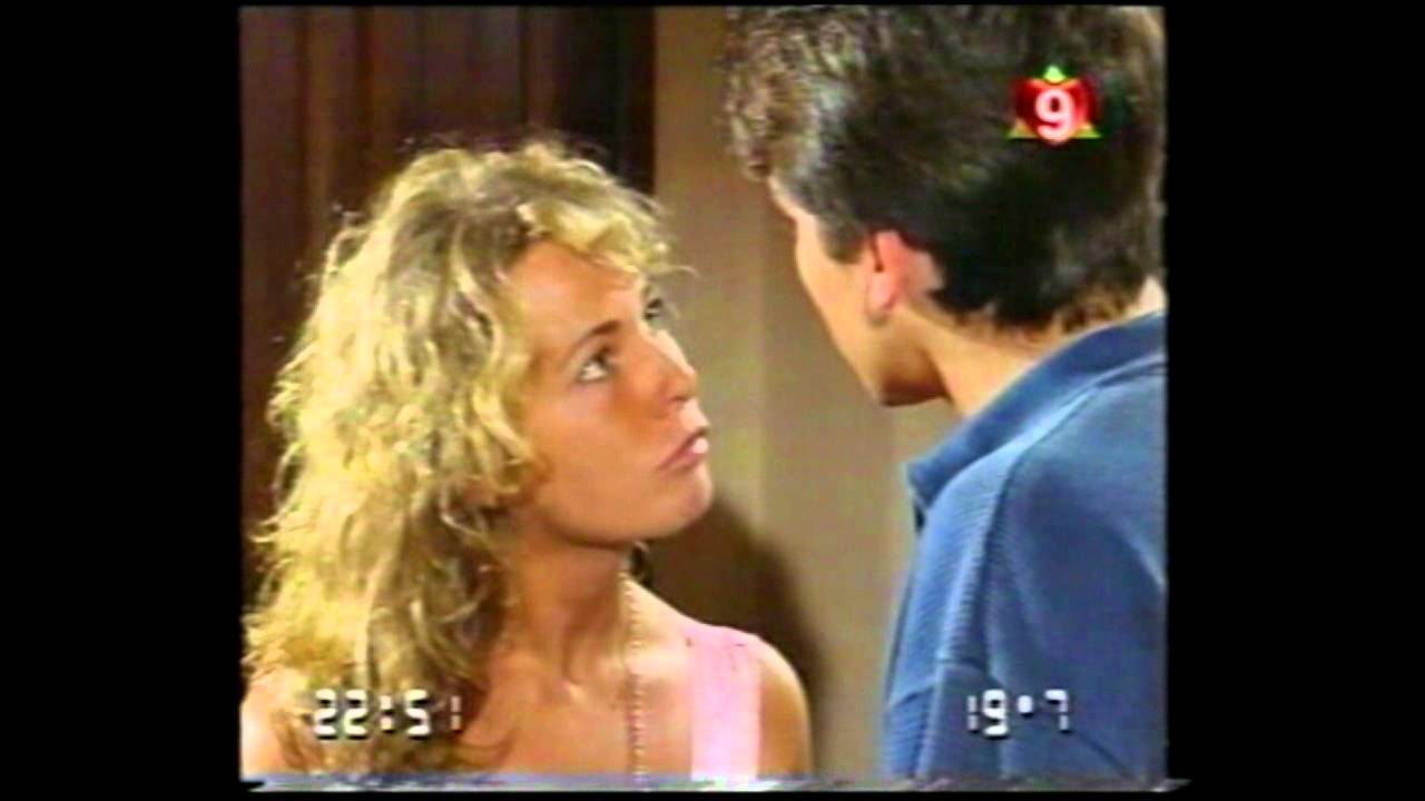 Carlos Girini Alta comedia 1993 Canal 9 - YouTube