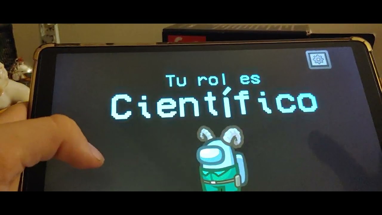 jugando amog os con xxl - YouTube