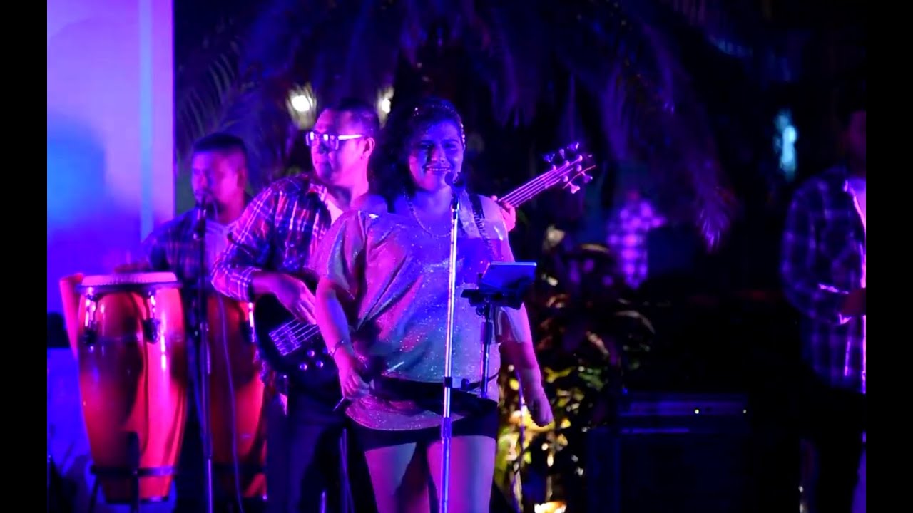 Jesy Rodriguez - Material Girl - Back to 80s - YouTube