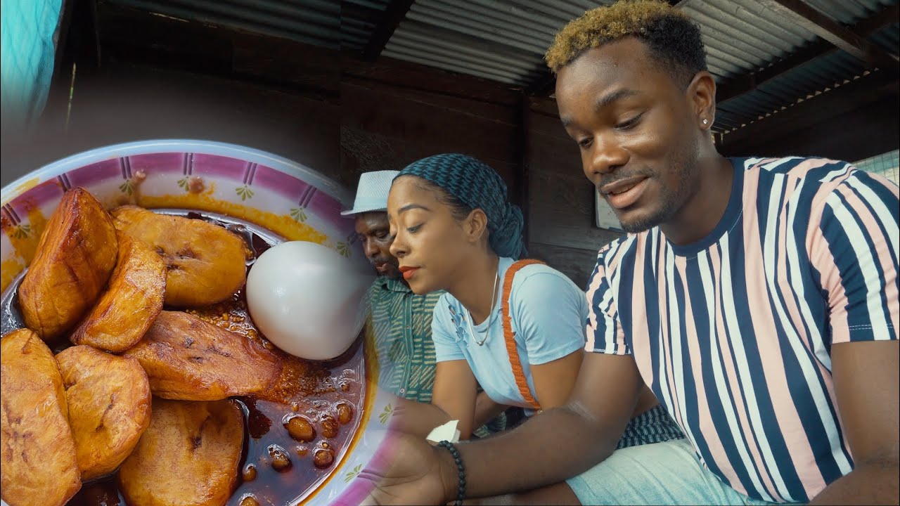 Street Food in Ghana Chop Bar & West African Food Tour | Outdoor ...